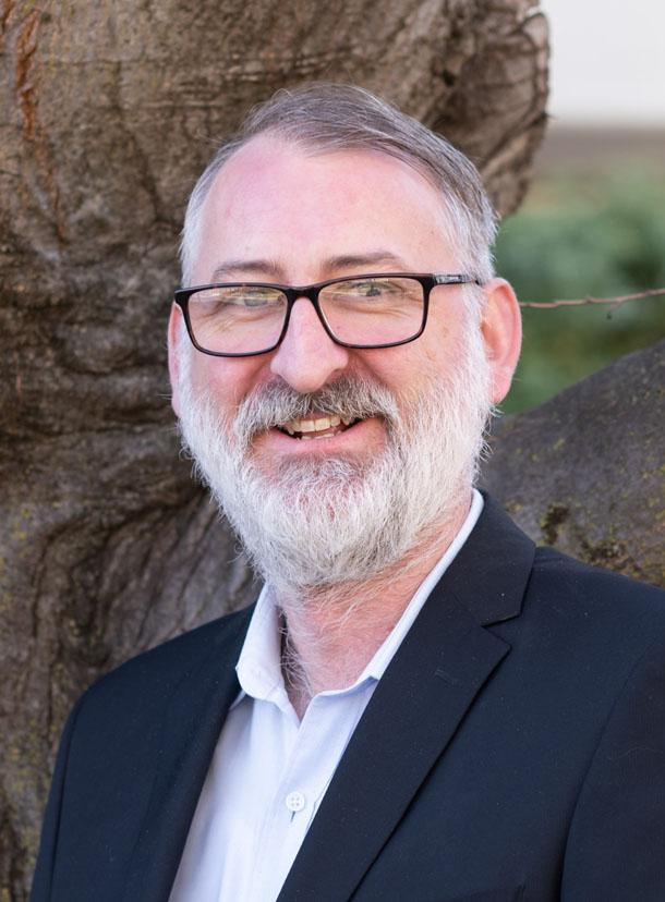 Mark Shadbolt | Synergy Group | Trusted Government Consulting for 25 Years